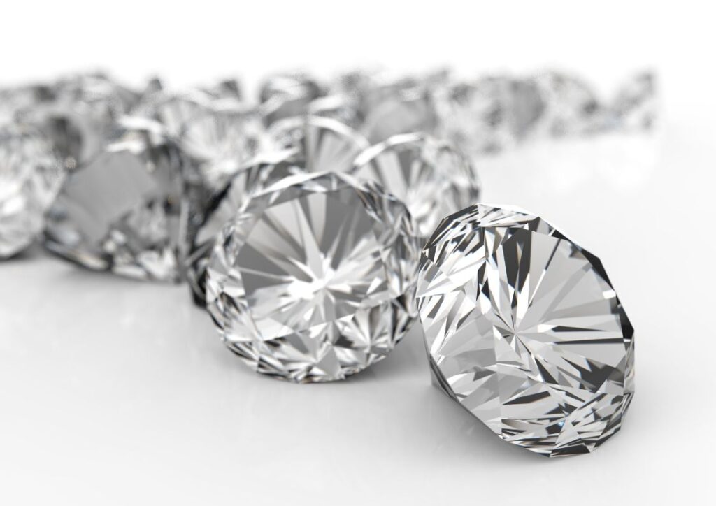 Understand diamond colour grading for your smart jewellery purchase